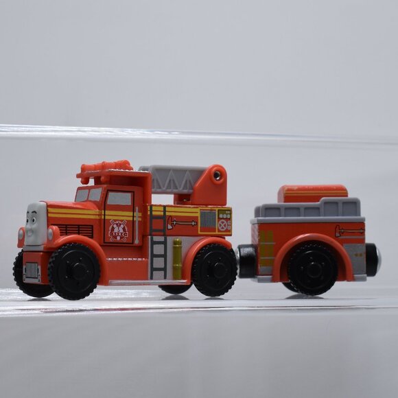 Thomas & Friends | Toys | Flynn With Tender 22 Thomas The Train Fire ...